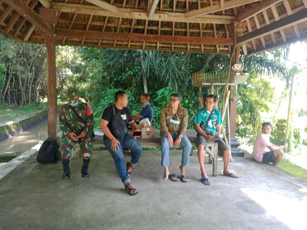 SOSIALISASI PENGERASAN JALAN TPST3R | Darmasaba Badung